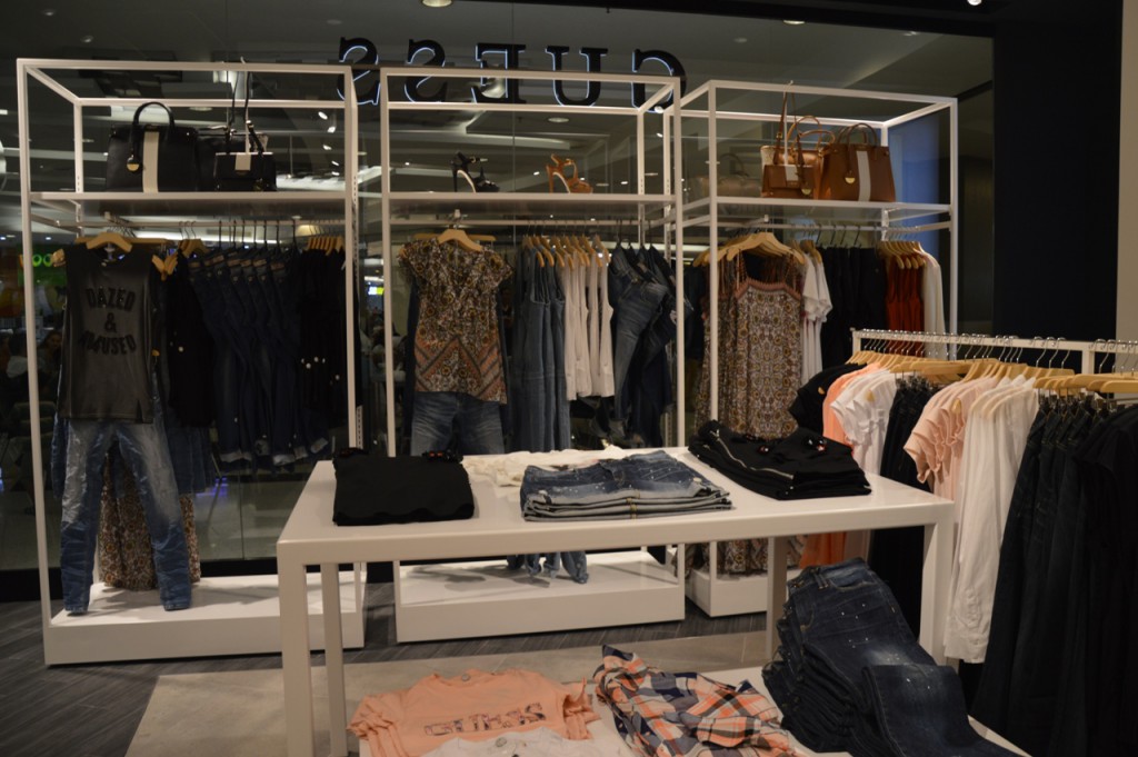 #CelebrateGUESSKLCC: GUESS KLCC Concept Store Reopens with SS2016 ...