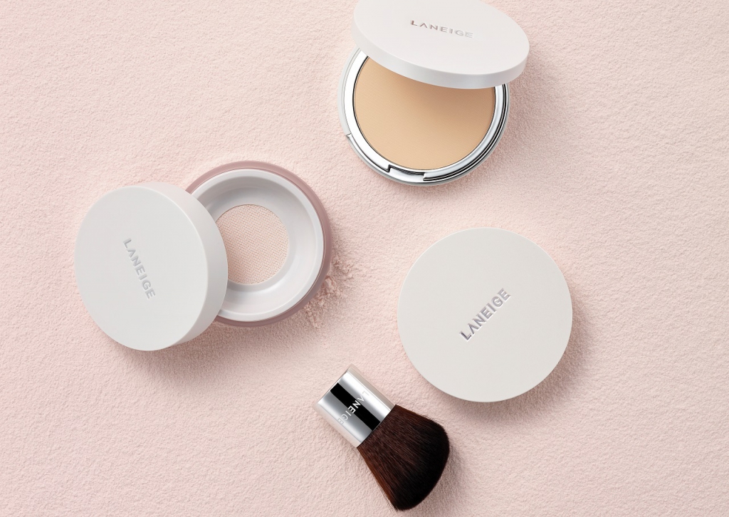 The New LANEIGE Light Fit Pact and Light Fit Powder Keeps Sebum At Bay ...