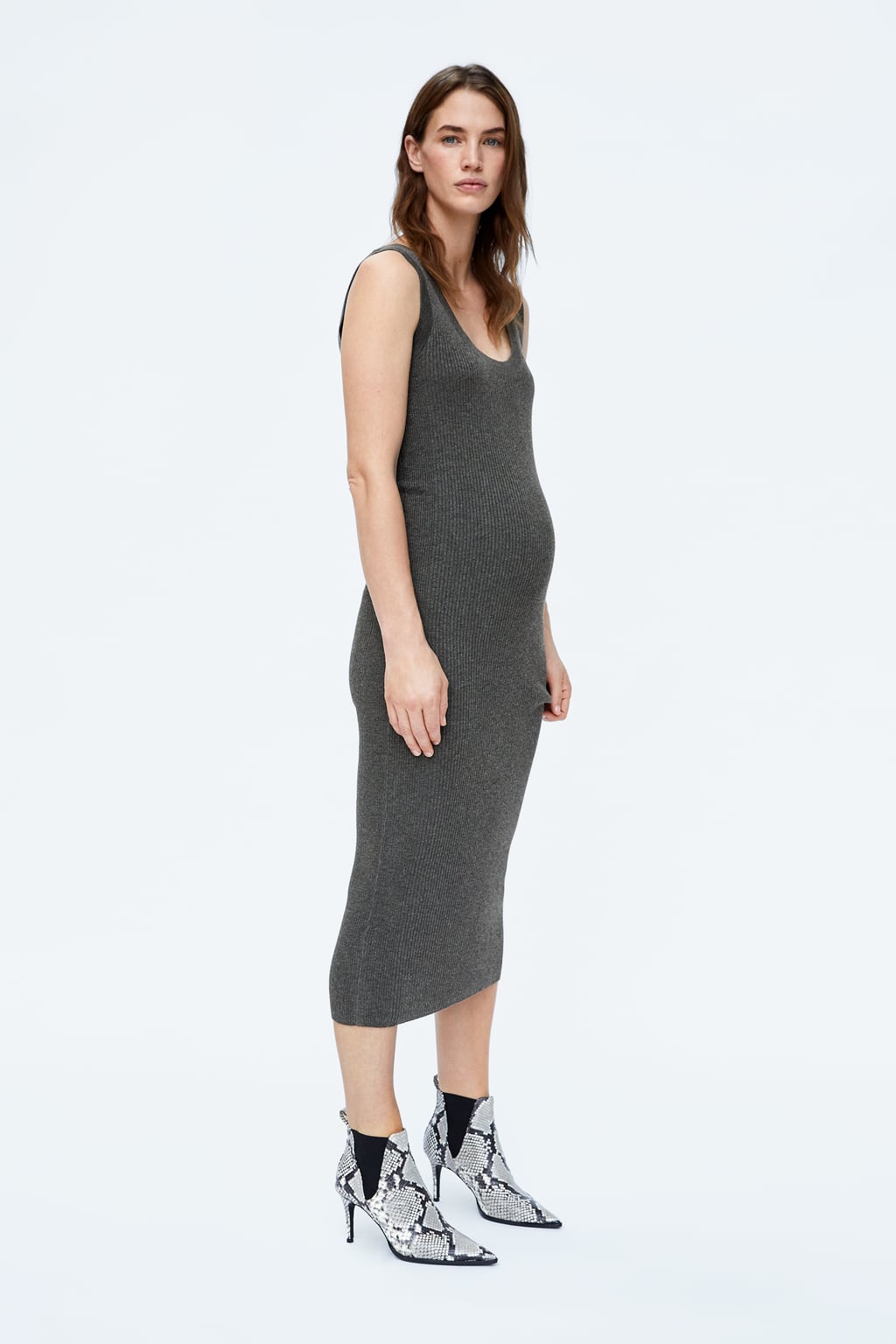 Zara Just Released A Maternity Line Called "Mum" & It's Everything We'd ...